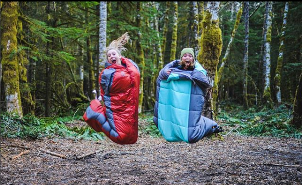 Flying for Less; Travel Tips and Tricks for Travel Nurses